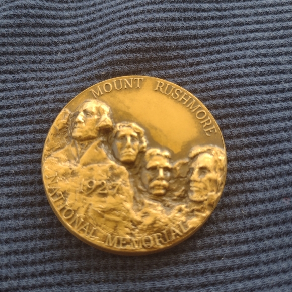 Other | Mount Rushmore Black Elk Bronze Challenge Coin | Poshmark